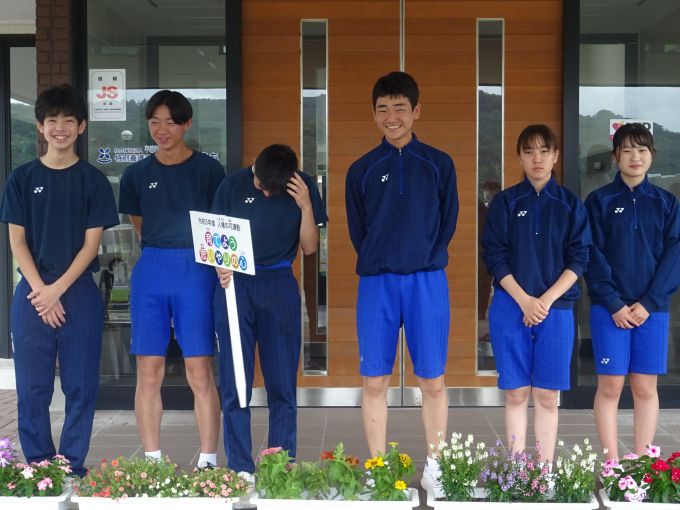 お花を頂きました お知らせ | 特別養護老人ホーム かわうち 福島県川内村 | 社会福祉法人 千翁福祉会